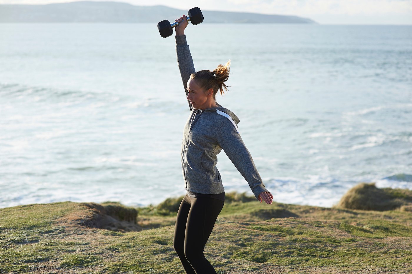 The Dumbbell Power Snatch Is One of the Best Full-Body Exercises for ...