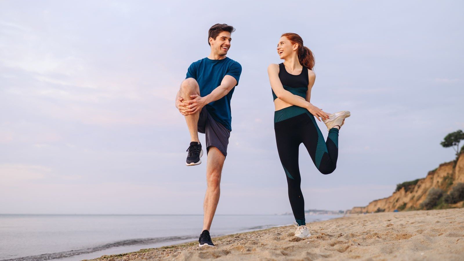 9 simple stretching exercises you must try before walking - How2Fit